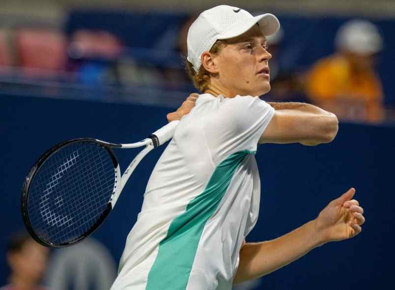 Sinner y un alto nivel para batir a Tsitsipas en las Nitto ATP Finals