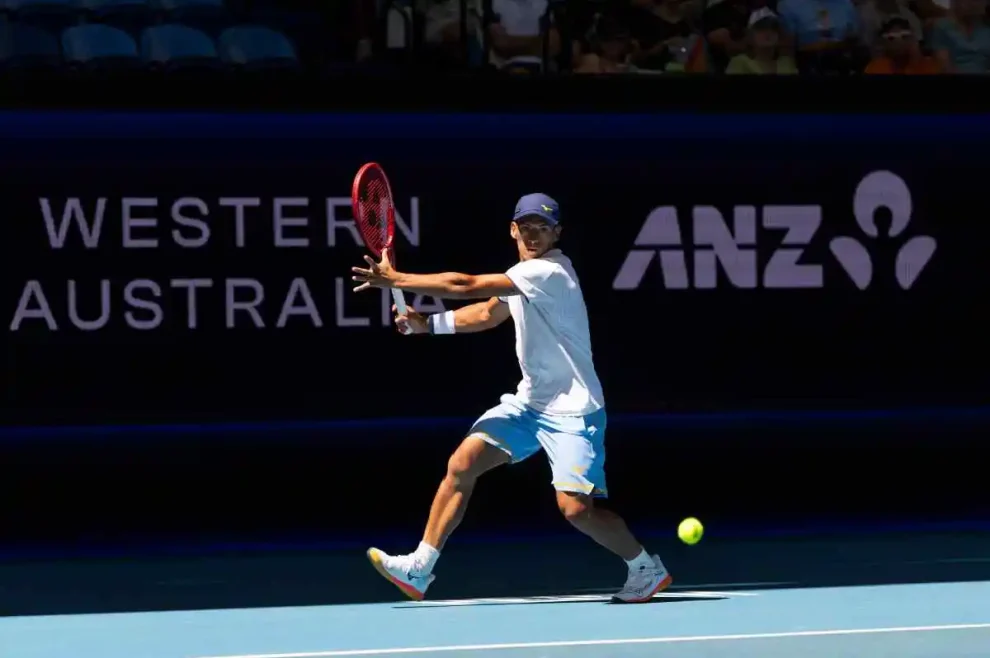 Báez levanta a Argentina con una victoria clave ante Wawrinka en la ...